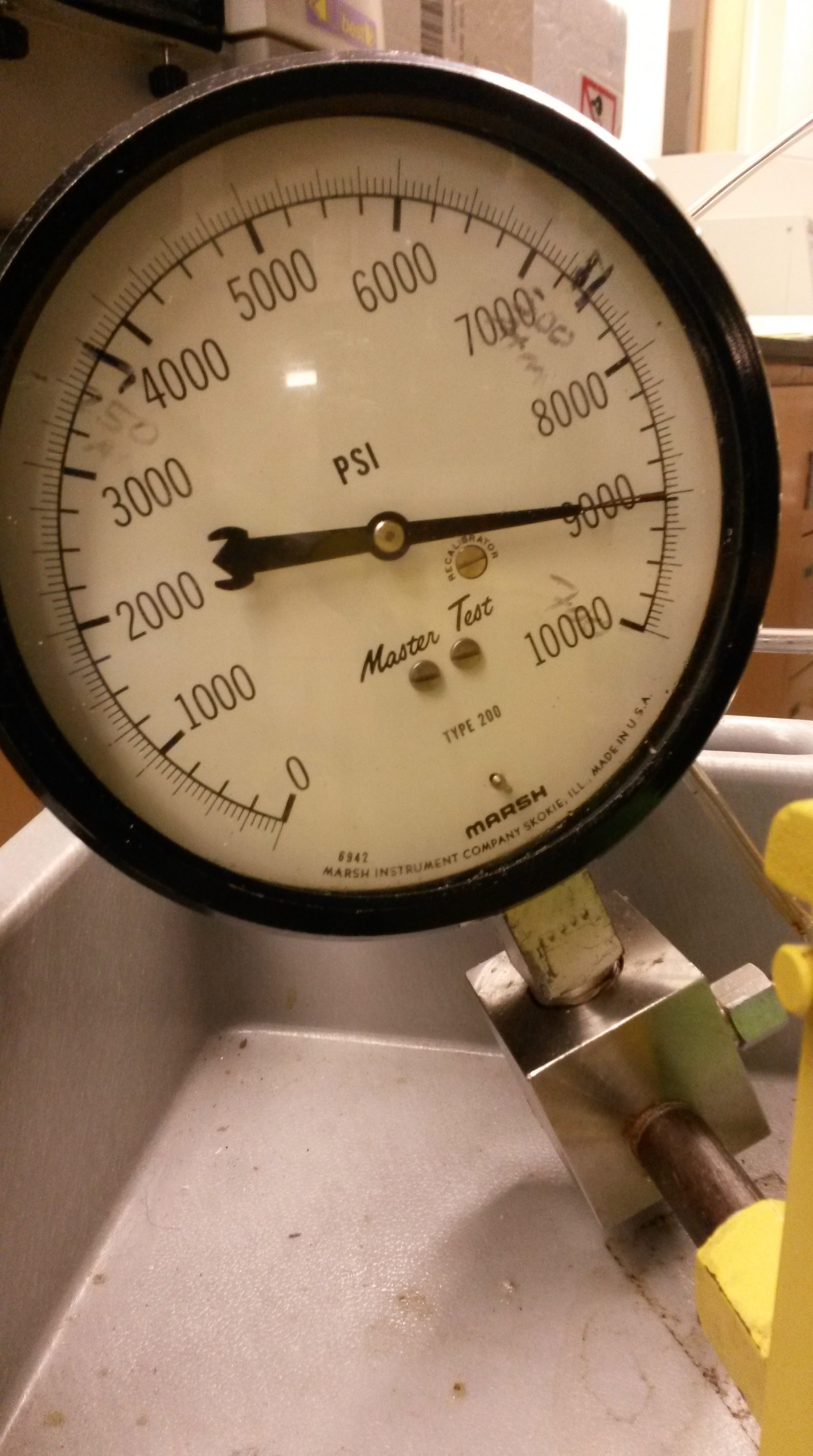 Gerringer Lab – Deep-Sea Physiology and Ecology at SUNY Geneseo